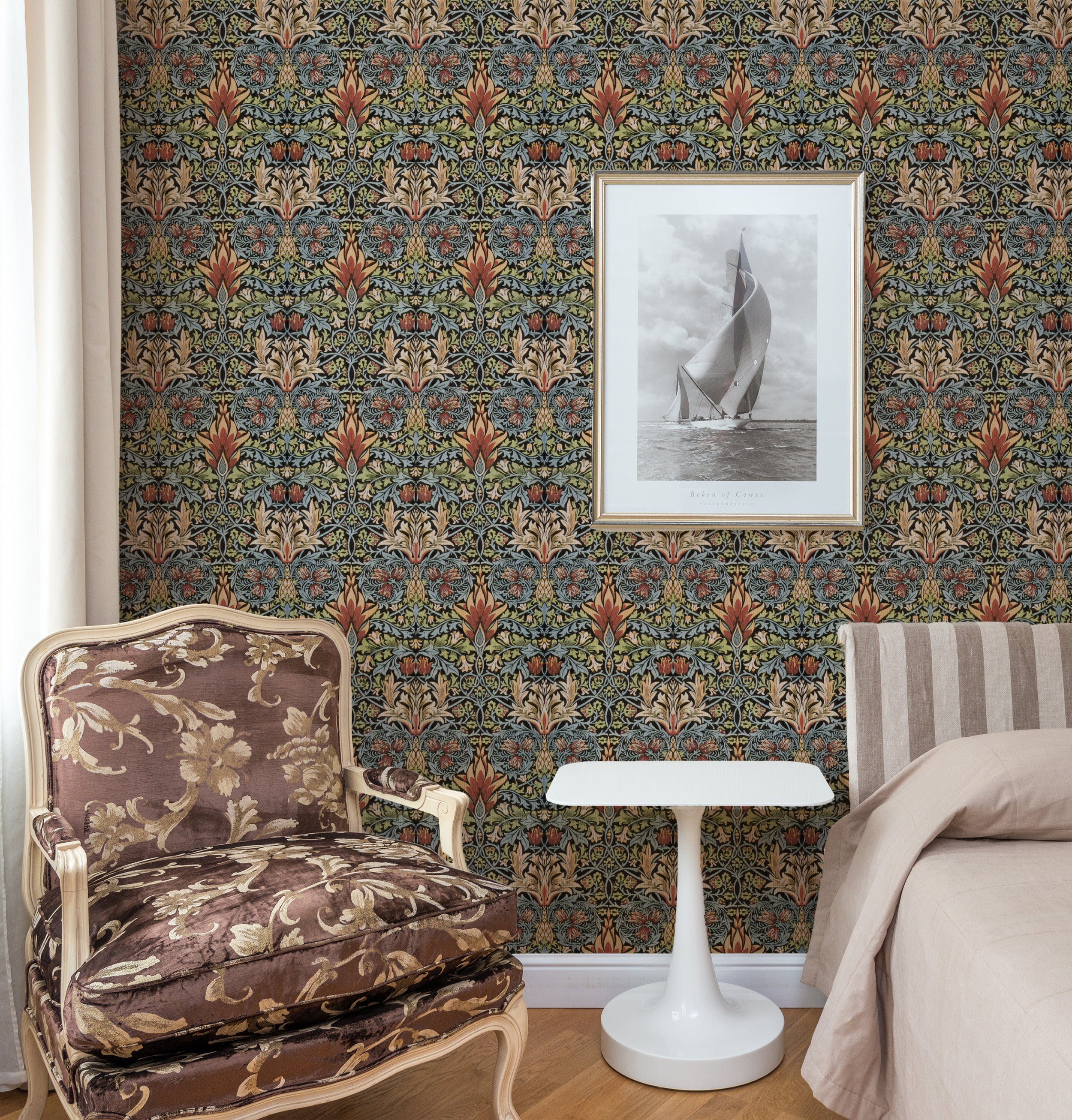 William Morris Wallpaper – RollsRolla